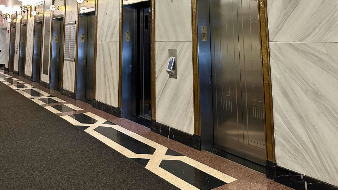 Schindler PORT Reference - Chamber of Commerce Building: Pittsburgh, PA ...